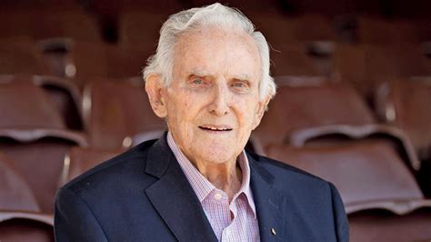 Ex Aussie All Rounder Alan Davidson No More