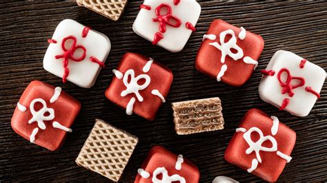 Loacker Snack Hack Did Anyone Say Presents Surprise Your Loved