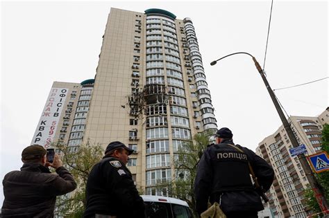 Гроші або житловий сертифікат яка допомога передбачена в Україні за пошкоджене або знищене житло