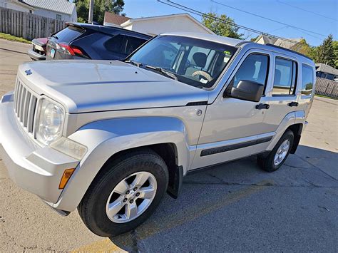 2012 Jeep Liberty · Sport Suv 4d