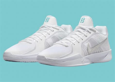 Nike Sabrina White Noise Fq