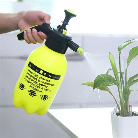 Handheld Pump Garden And Lawn Sprayer 2l 0 5gallon Handheld Multi Purpose Garden