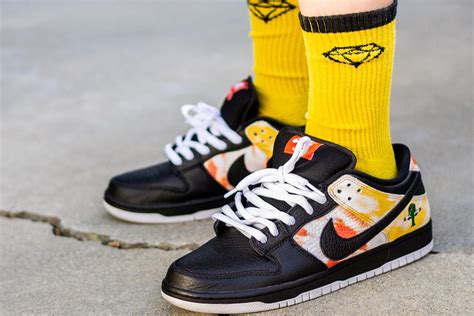 Nike Sb Dunk Low Raygun Rsneakers