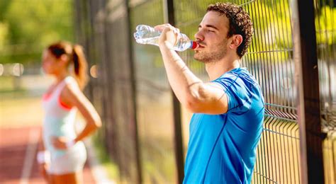 Is Drinking Water During Exercise Good Or Bad Toneopfit