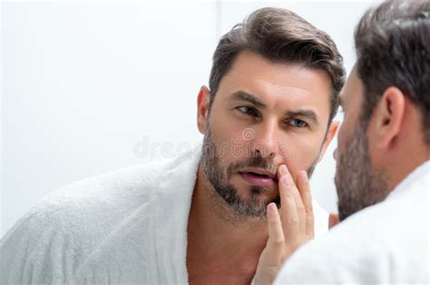 Cosmetic Cream For Man Spa Male Model Skincare Product For Mens Skin