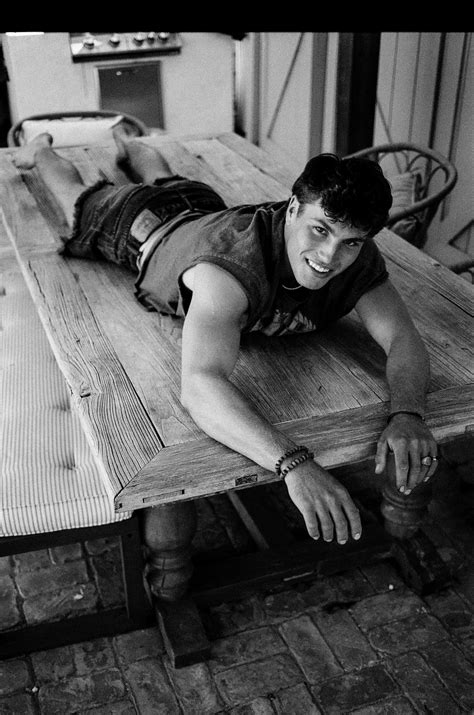 Joey Gore BRI GEID AGENCY Joey Gore BRI GEID AGENCY