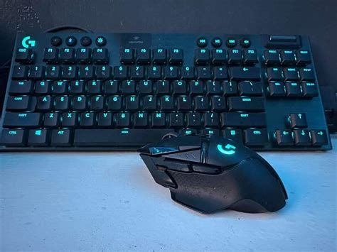 Logitech G913 Tkl And G502 Light Speed Wireless Bundle Computers And Tech Parts And Accessories