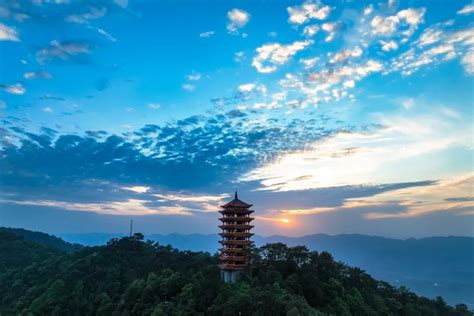 别错过！缙云山北温泉旅游度假区3条春日徒步道 重庆缙云山北温泉旅游度假区官网