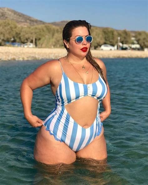 Flattering Plus Size Swimwear Swimsuits Artofit