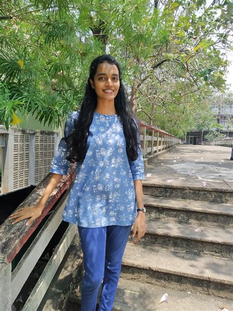 Dilini Senarathna Medium