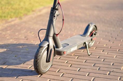Xiaomi m365 electric scooter review: 2-wheeled EV fun for just $499 ...