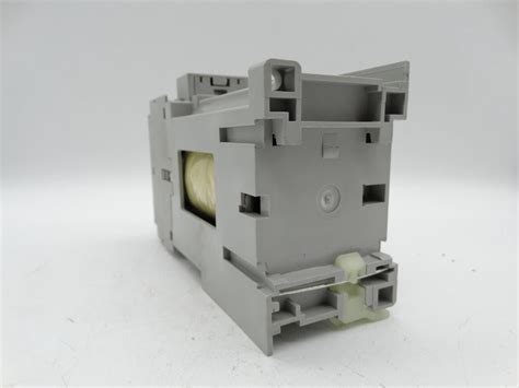 Allen Bradley 100 C23dj400 Series C Contactor