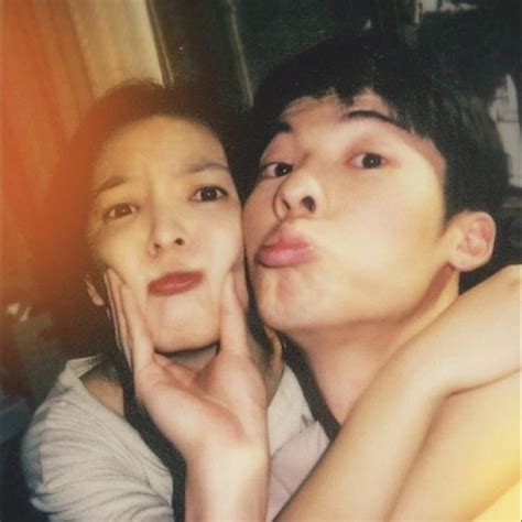 Ганц ургасан цэцэг