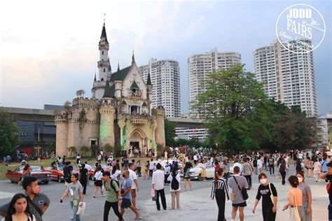 จ๊อดแฟร์ แดนเนรมิต แลนด์มาร์กใหม่คนกรุงเทพฯ