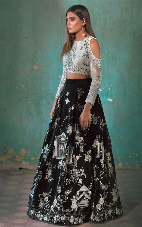Lehanga Blouse Design Code 45901 Desi Fashion Asian Dress Wedding