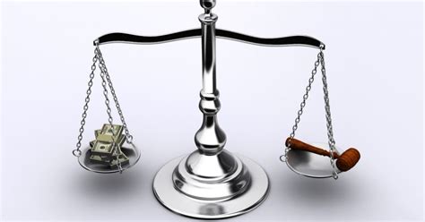 კანონიერი ქურდები ტაბულა