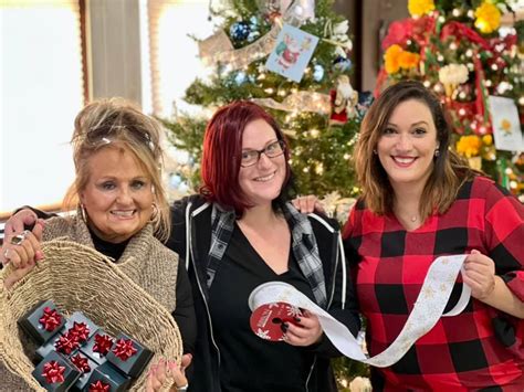 Festival Of Trees Kicks Off Today At Mckeesports Renzie Park Mon