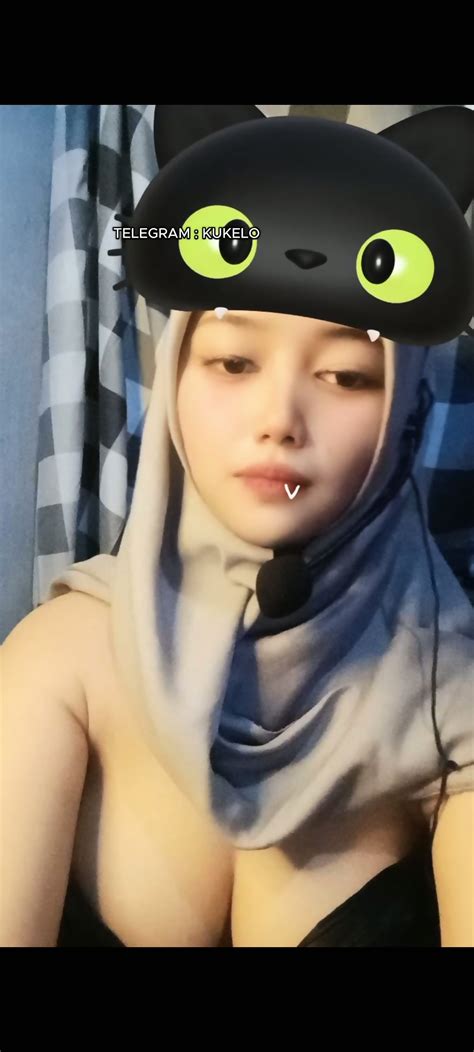 Yummyboo Hijab Tobrut Buka Buka Dikit Eporner
