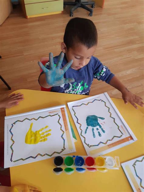 ЦВЕТНИ РЪЧИЧКИ ДГ Червена шапчица Габаре