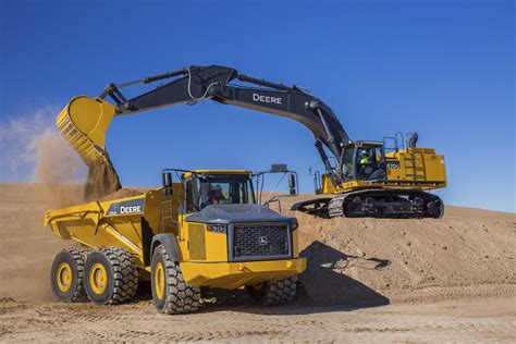 Excavator Safety Tips For Operating The Machine Machinefinder