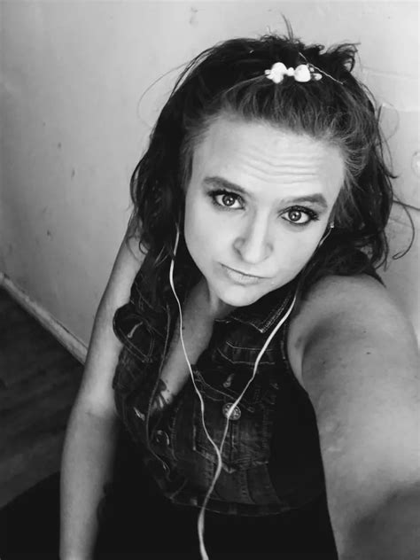 Sexy Milf 8 Nude Pics Xhamster