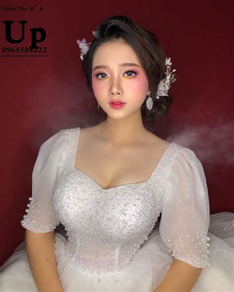 𝒂𝒍𝒑𝒆𝒏𝒍𝒊𝒆𝒃𝒆 🎀 Adlı Kullanıcının Vũ Khánh Linh Panosundaki Pin