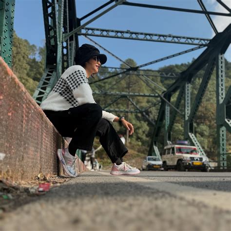 Shivani Jaiswal Shivanijaiswal59 • Instagram Photos And Videos