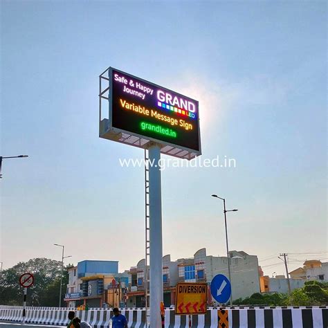 Pole Mounted Variable Message Display Smart City At ₹ 5000sq Ft In Salem