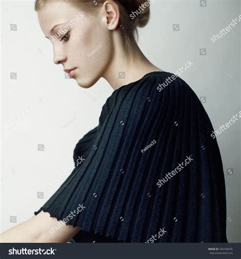 Fashion Portrait Beautiful Blonde Model Nude Stock Photo Shutterstock