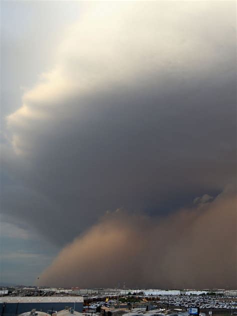 Haboob Wind