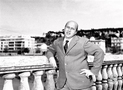 Luciano Bonfiglioli Messico Lyrics