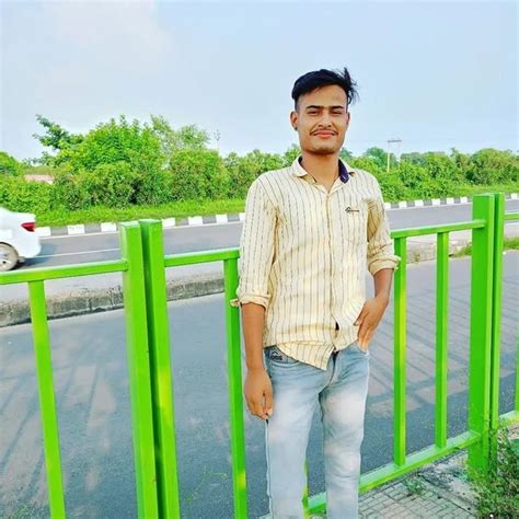 Rajput Vikram Singh Rajput 2563 • Threads Say More