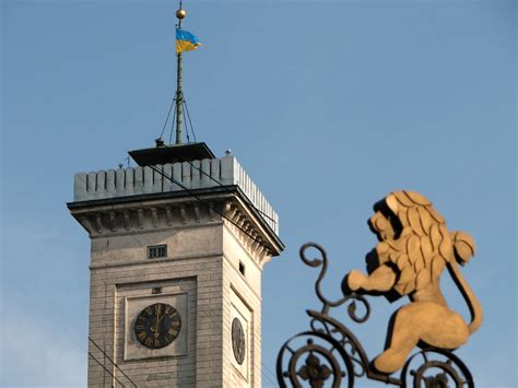 Львів Місто левів сторінка 9 Шпалери на робочий стіл до свята