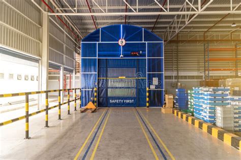 Automatic Door Warehouse And Manufacturing Process Stock Image Image