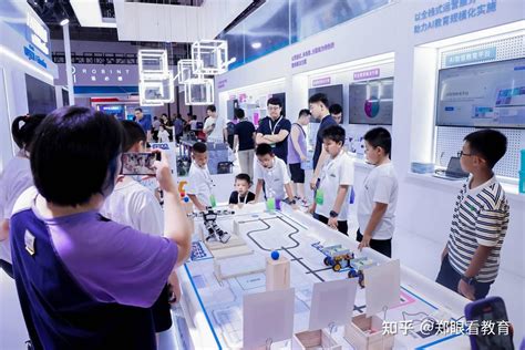 优必选新一代人工智能教育机器人亮相wrc 让青少年玩转ai新技能 知乎