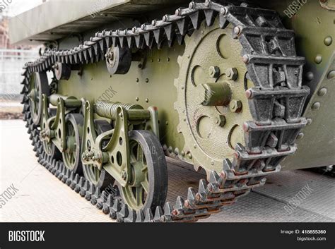 What Is Tank Tracks Made Of At Natalie Brigstocke Blog