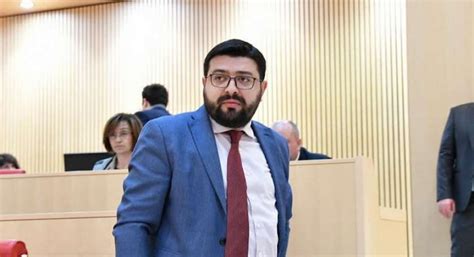 დიმიტრი სამხარაძე „ქოლ ცენტრებით“ ევროპელ პენსიონერებს ძარცვავენ ამ ფულით საქართველოში