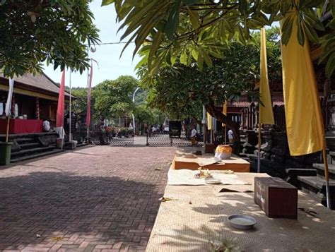 Gelar Nyepi Adat Warga Desa Adat Bugbug Dilarang Keluar 12 Jam Sumber