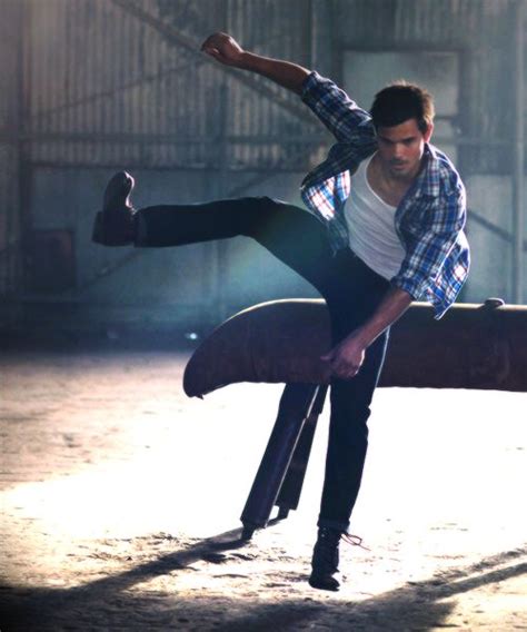 Taylor Daniel Lautner ♥ Taylor Lautner Human Taylor