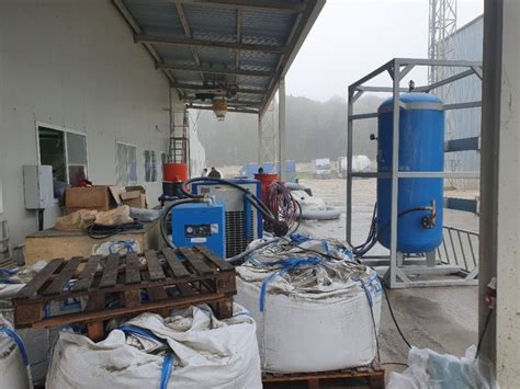 Ремонтни дейности бластиране и полагане на епоксидна боя в силози на мелница в Генерал Тошево