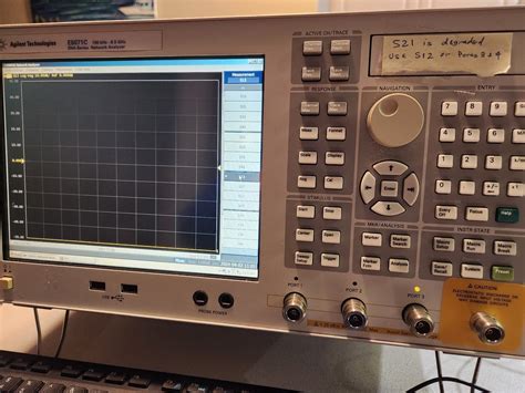 Agilent Keysight E5071c Network Analyzer 100khz 8 5ghz 4 Port Possible Repair Ebay