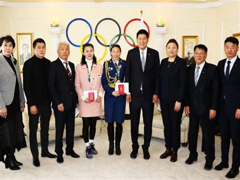 ДАШТ ээс медаль хүртсэн боксчдыг хүлээн авч уулзав