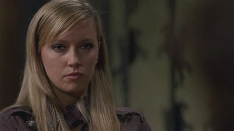 Saiba Mais Sobre Katie Cassidy A Ruby De Sobrenatural