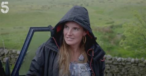 Amanda Owen Returns To Twitter After Affair Claims