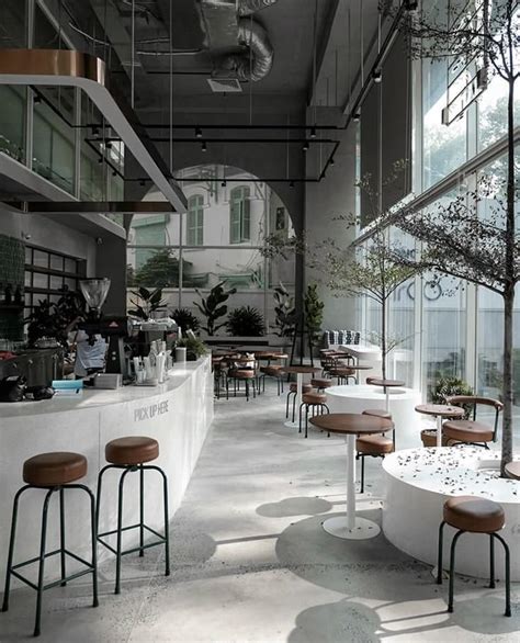 Pin By Nayoung Hong On 동학사카페 Cafe Interior Design Coffee Shops