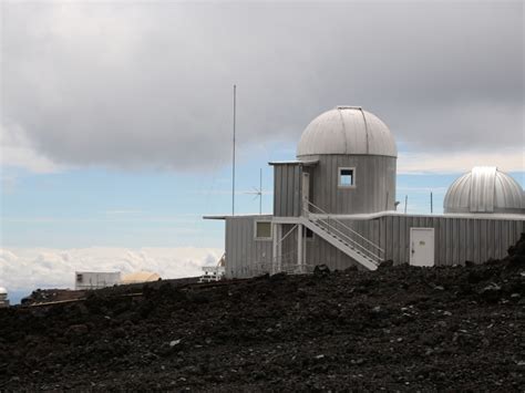 Mauna Loa Observatory Photos