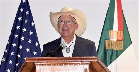Ken Salazar Arribó A México Como Embajador Designado De Eeuu Infobae