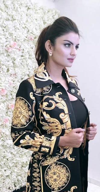 Bollywood Actress Anveshi Jain Latest Hot Stills Actress Doodles