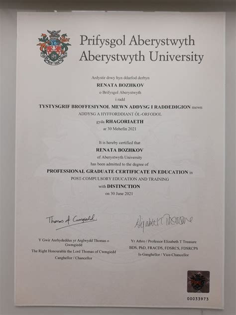 Renata Bozhkov On Linkedin So My Pgce Certificate Has Arrived Today 🤩 2020 2021 Was The Most…