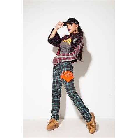 Продуцентът на Браян Адамс Дара е страхотна